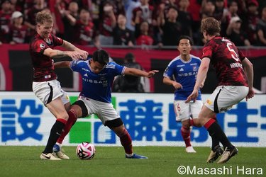画像・写真:浦和の伊藤敦樹が2得点!ACL決勝を控えるマリノス 画像・写真:浦和の伊藤敦樹が2得点!ACL決勝を控えるマリノス