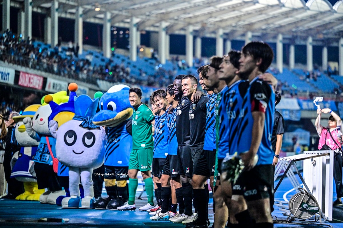 「パトカーに先導されてる」J1川崎がACLのため現地入りで「警察エスコート映像」公開される！ 夜のマレーシアを走る姿に「ACLならでは」の声 | 概要 | Jリーグ・国内 | ニュース ...