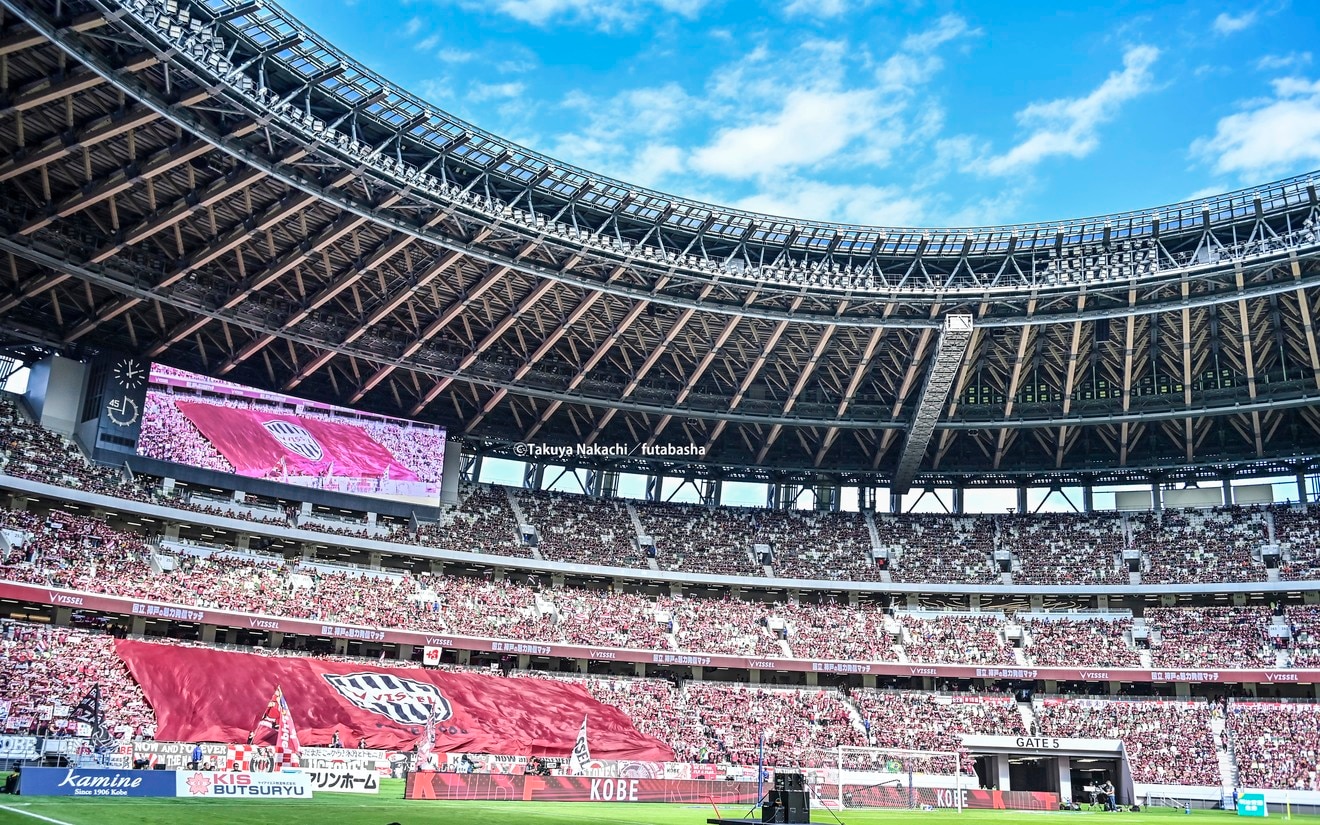 「これイエローでしょ？w」J1神戸OBの「まさか」のキックインにSNS沸騰！「ゴロじゃなくパントとは笑」「主審カード出さんかい笑」などの反応が続々 | サッカー批評Web