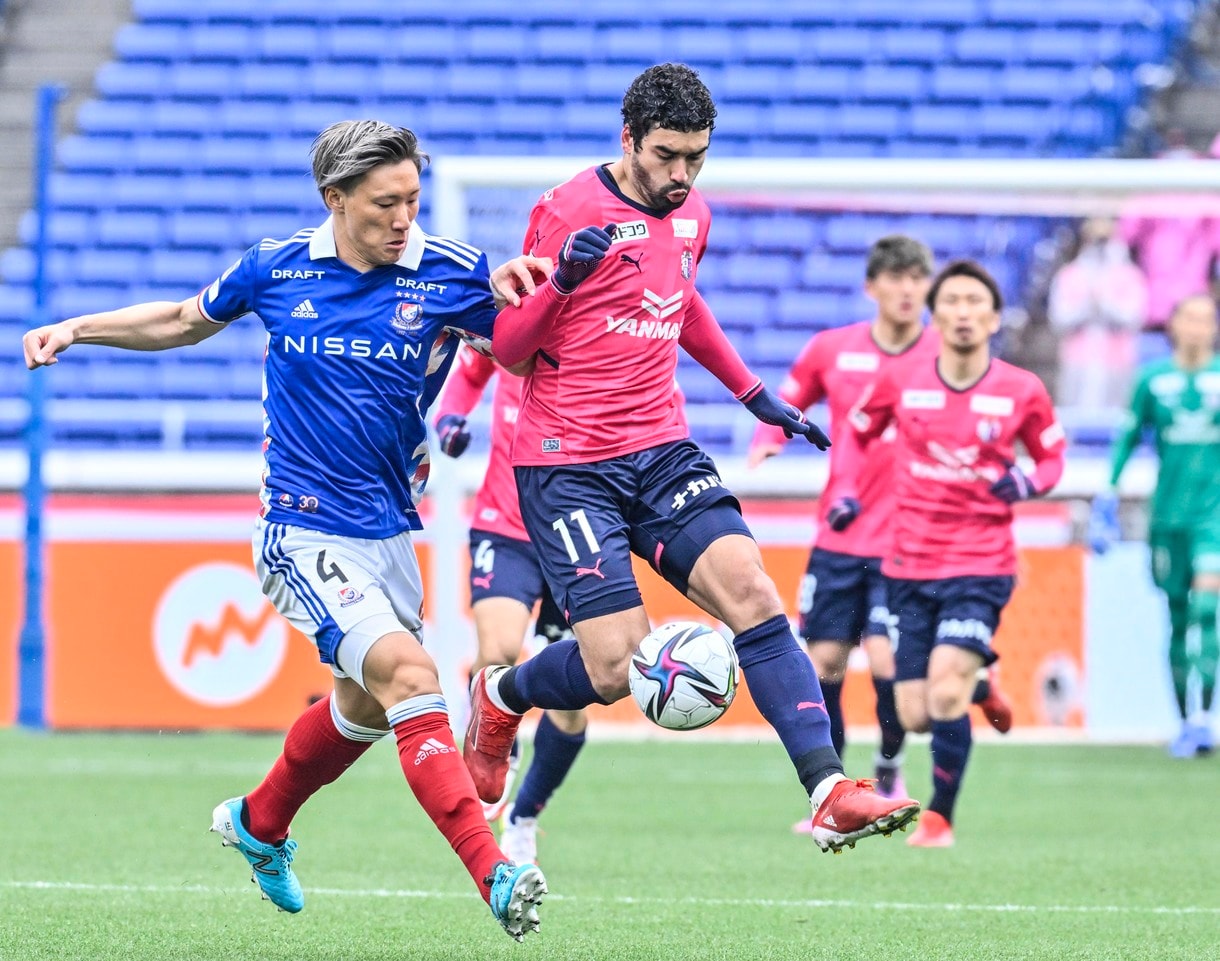 画像・写真：アンデルソン・ロペスが横浜F・マリノスデビュー！「1G1A」の衝撃プレーも「まだ完全じゃない」【J1開幕節・横浜F・マリノス対セレッソ大阪】 | Jリーグ・国内 | ニュース ...