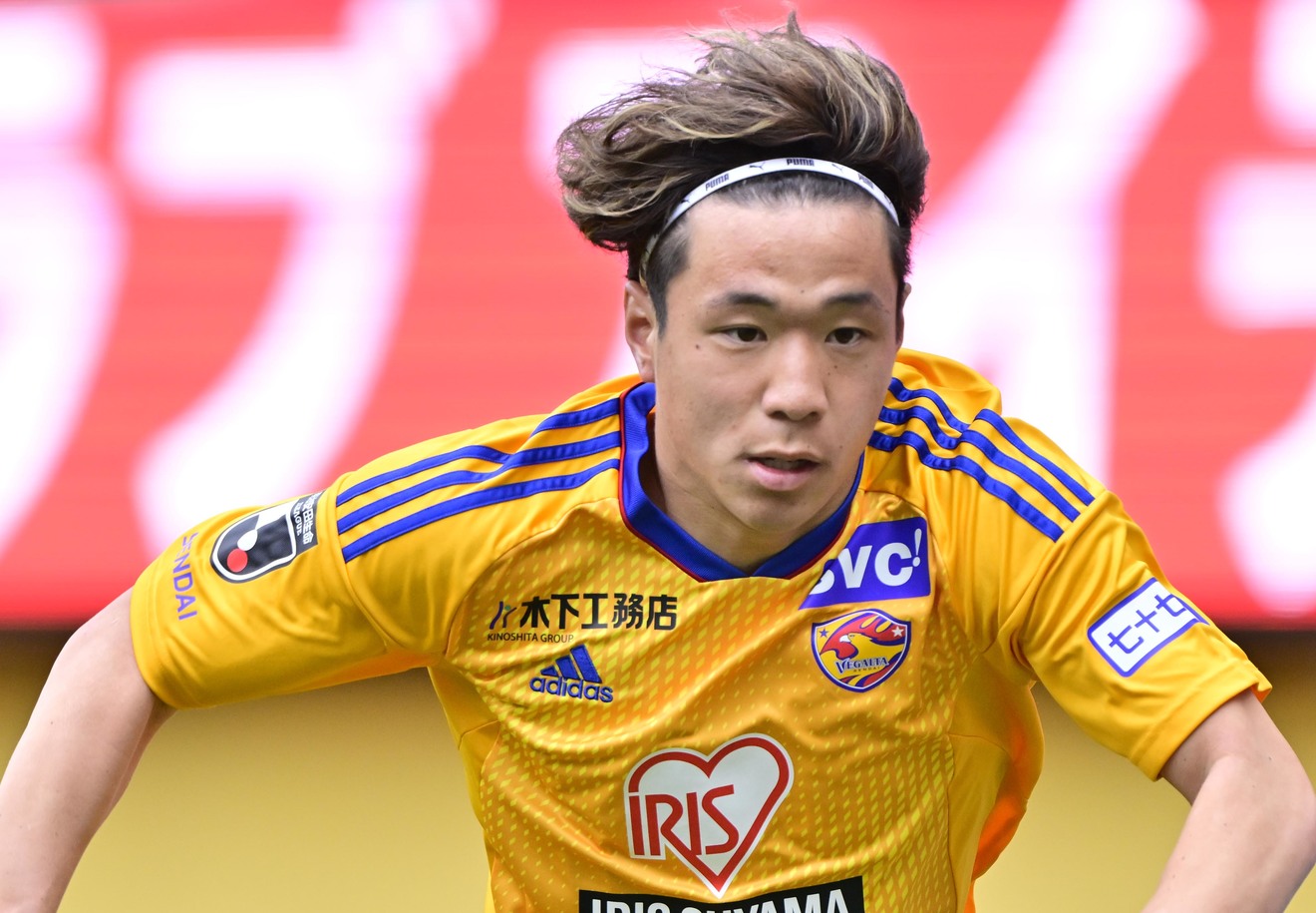 【J2「昇格候補激突」】ベガルタ仙台、MF相良竜之介のドリブル＆アシストなどで猛追も惜敗 森山佳郎監督は前後半の二面性を嘆く【戸塚啓のJ2のミカタ】(2) | サッカー批評Web