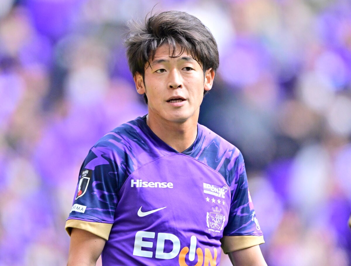 「こりゃサポは完全に心掴まれたな」大橋祐紀のイングランドデビュー即ゴールの絶妙ループ弾&渾身ガッツポーズに称賛続々!「サポーターの心掴むの上手
